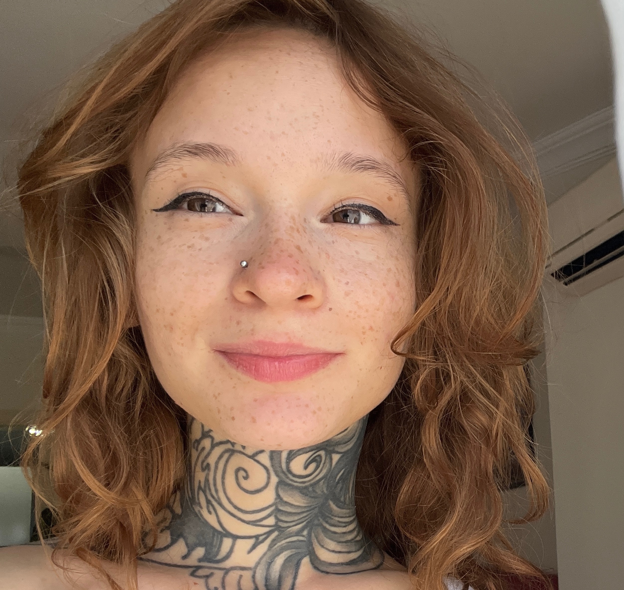 Elena VIP OnlyFans Reviews | ellenhazevip Nude Leaks